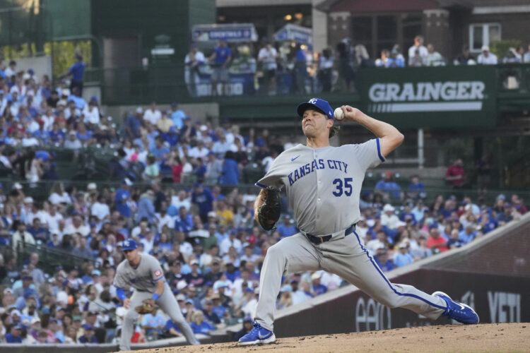 Rich Hill becomes oldest player in majors at 45 with start against Cubs ...